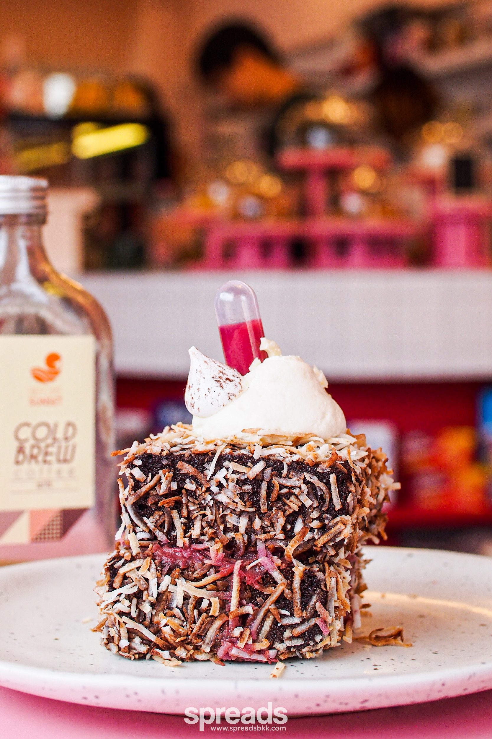 The Hidden Milkbar โลกแห่งความหวานใบใหม่ในย่านเจริญกรุง - Spreads